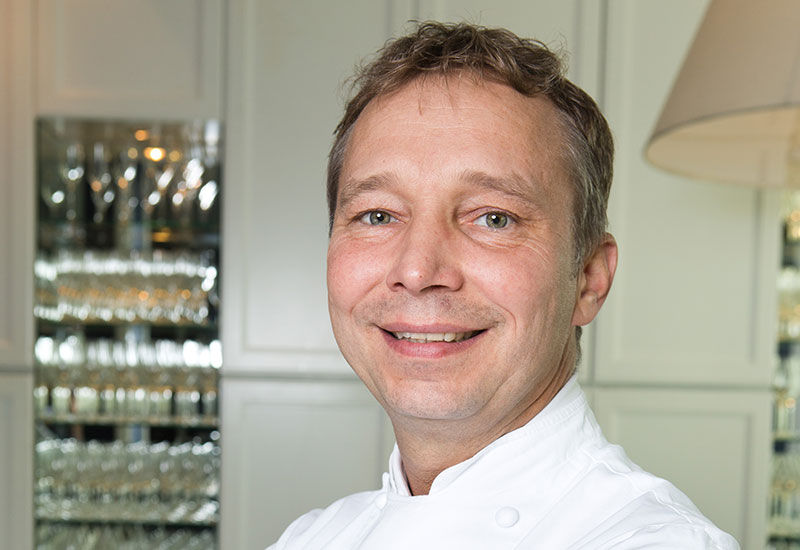 Michelin Chef: Oliver Glowig - Hotelier Middle East