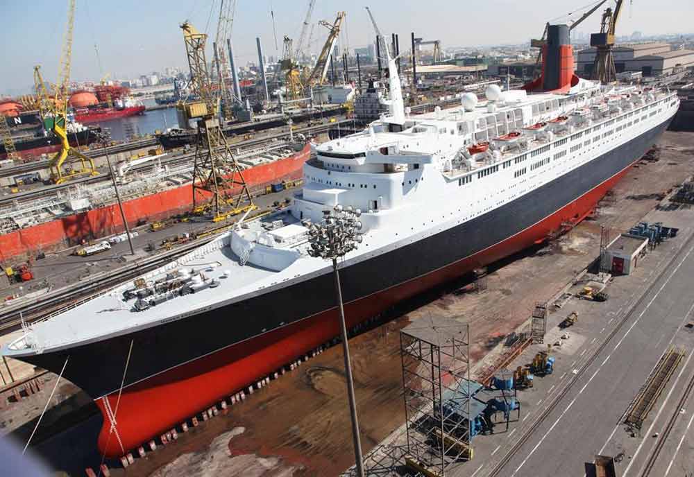 QE2 to begin transformation into all-suite hotel - Hotelier Middle East