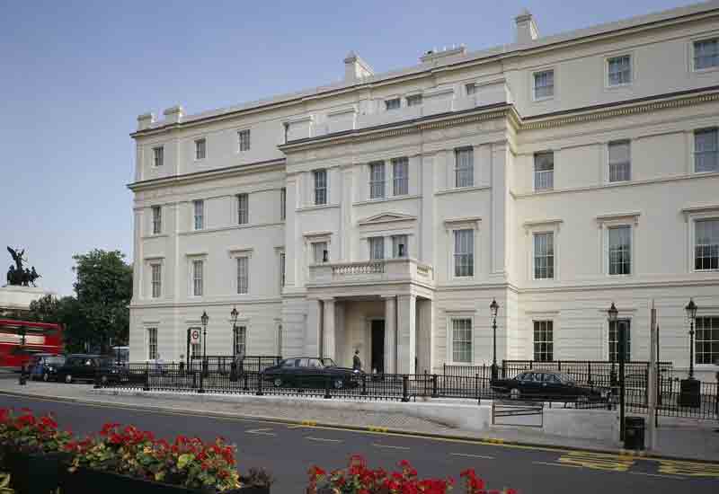 Hotelier sets up luxury hotel rep company - Hotelier Middle East