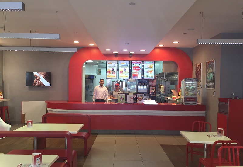 Shawarmanji plans expansion to another continent - Hotelier Middle East