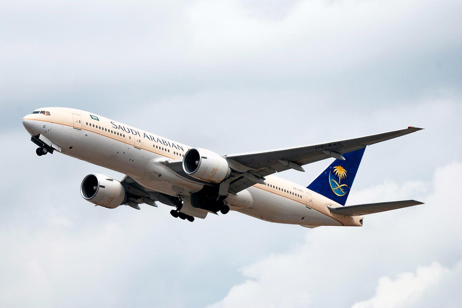 Saudi Arabian airline Saudia to trial IATA Travel Pass - Hotelier ...