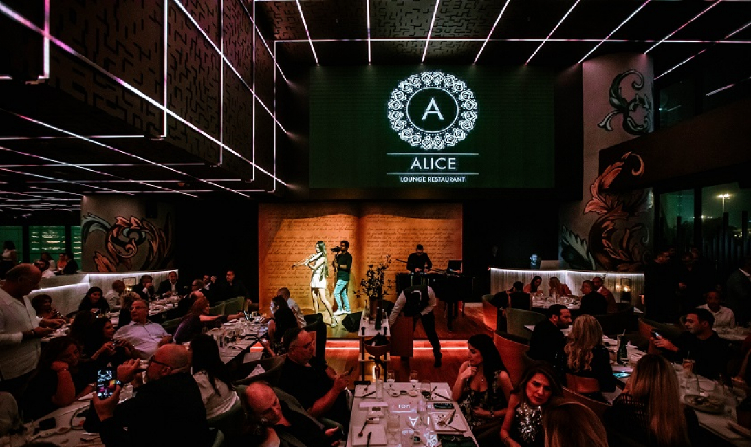 Alice restaurant opens at Sheraton Grand, Dubai - Hotelier Middle East