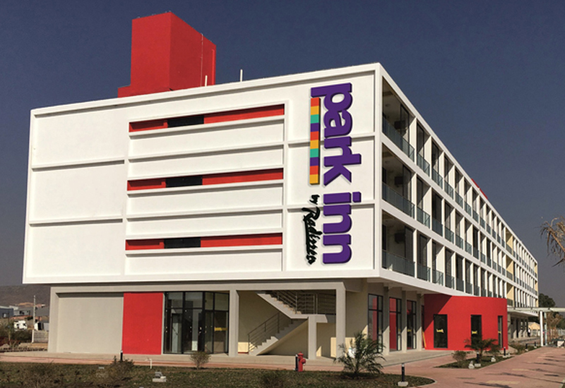 World's largest Radisson Blu and Park Inn by Radisson to open in Makkah ...