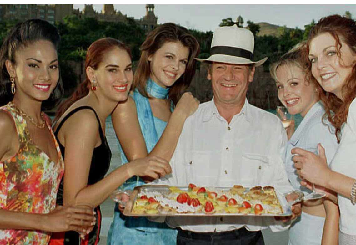 VIDEO: Classic Keith Floyd clip - Hotelier Middle East