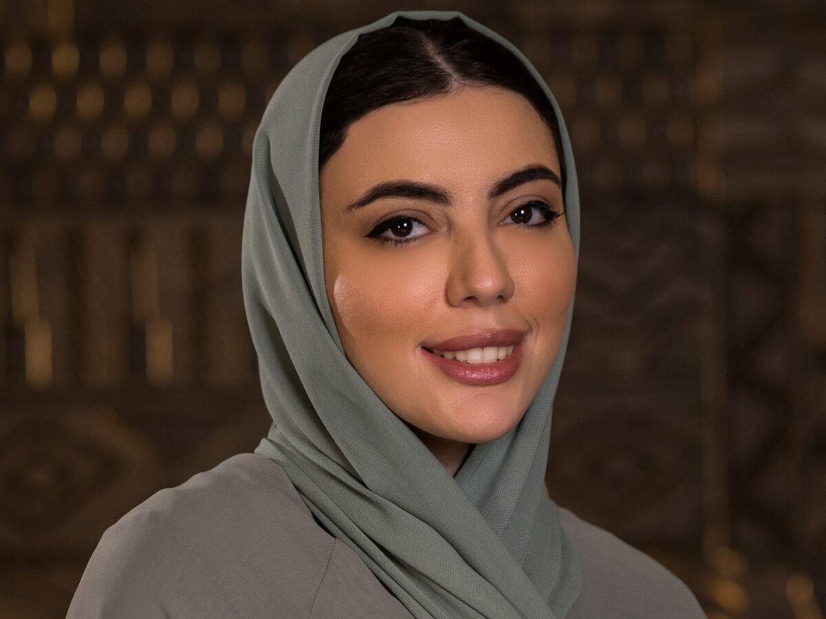 Anne Busfield's Instagram, Twitter & Facebook on IDCrawl