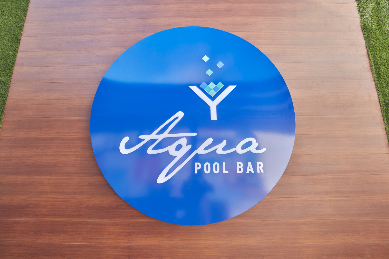 In pictures: A deep dive look at Aqua Pool Bar at Citymax Business Bay ...