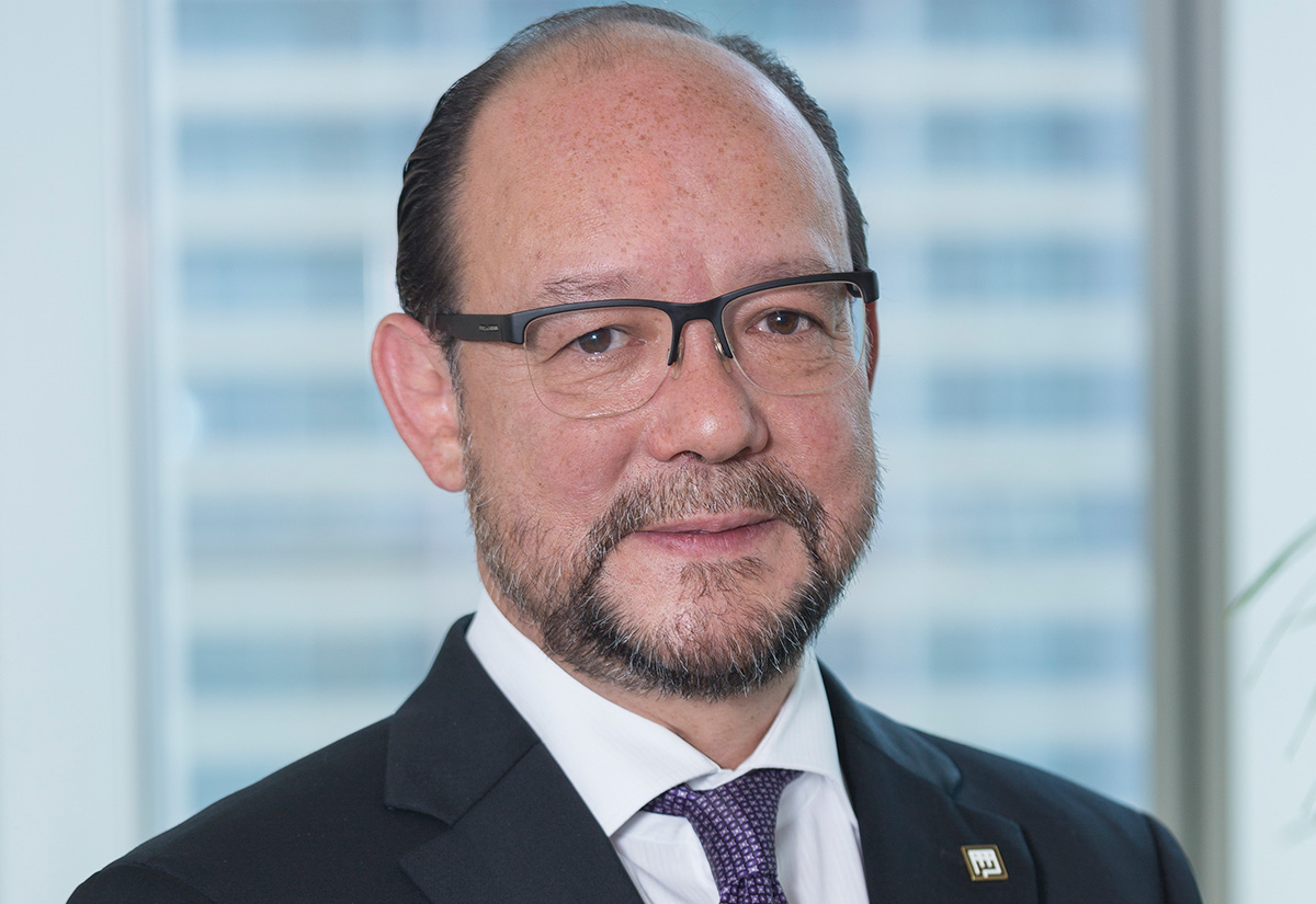 SIMON COOMBS - Power 50 - Hotelier Middle East