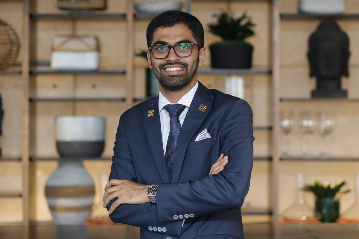 When a concierge has to execute a last minute itinerary for a pop music ...