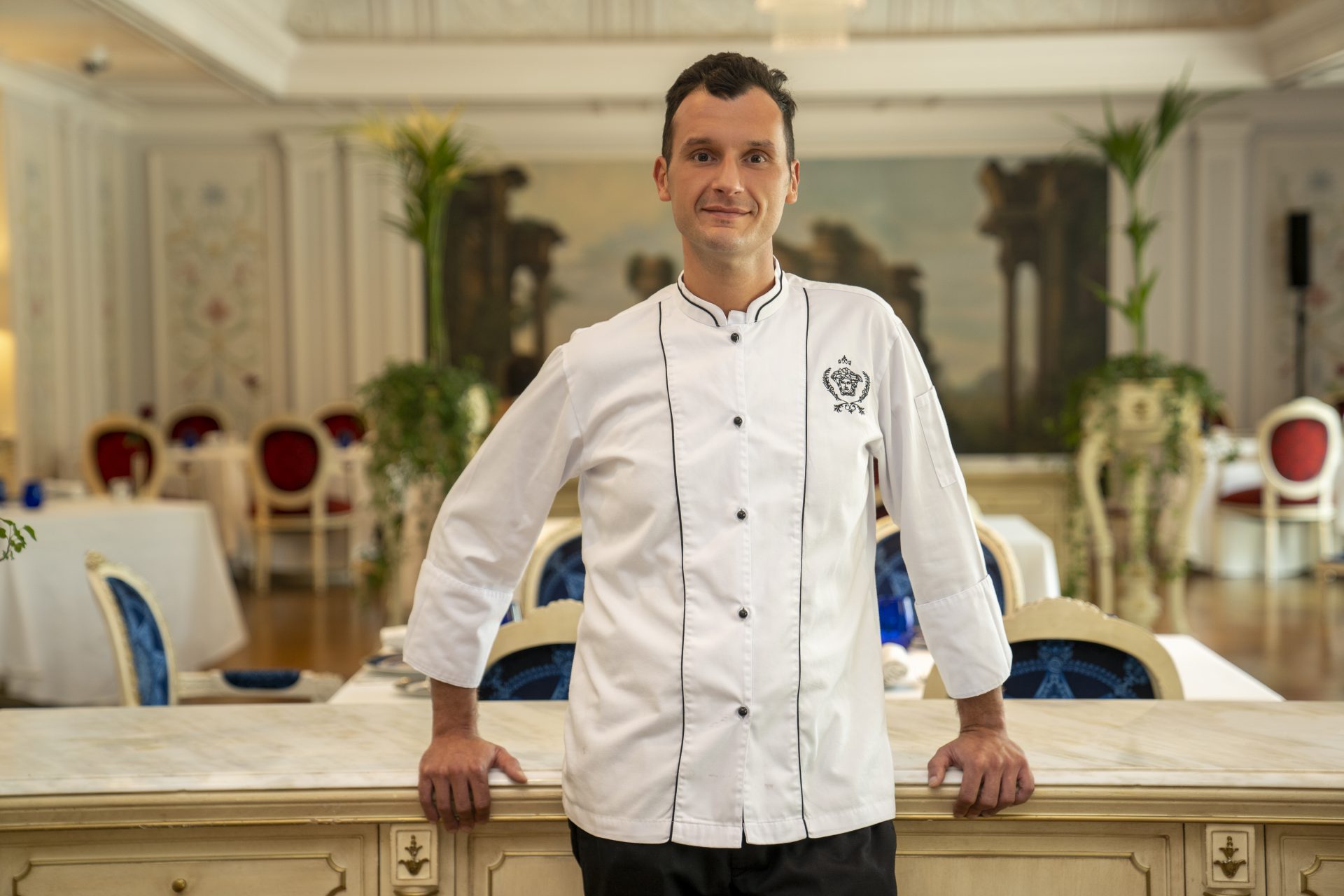 Palazzo Versace Dubai brings in Italian chef de cuisine for Vanitas ...