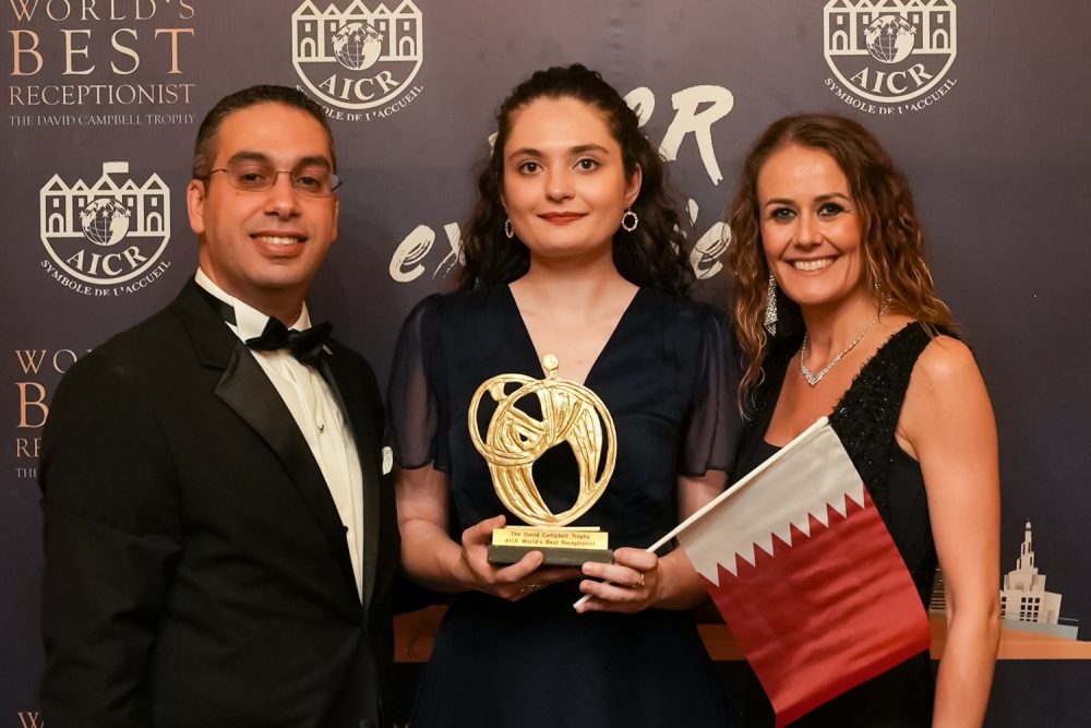 Mandarin Oriental, Doha has the ‘World’s Best Receptionist’ - Hotelier ...