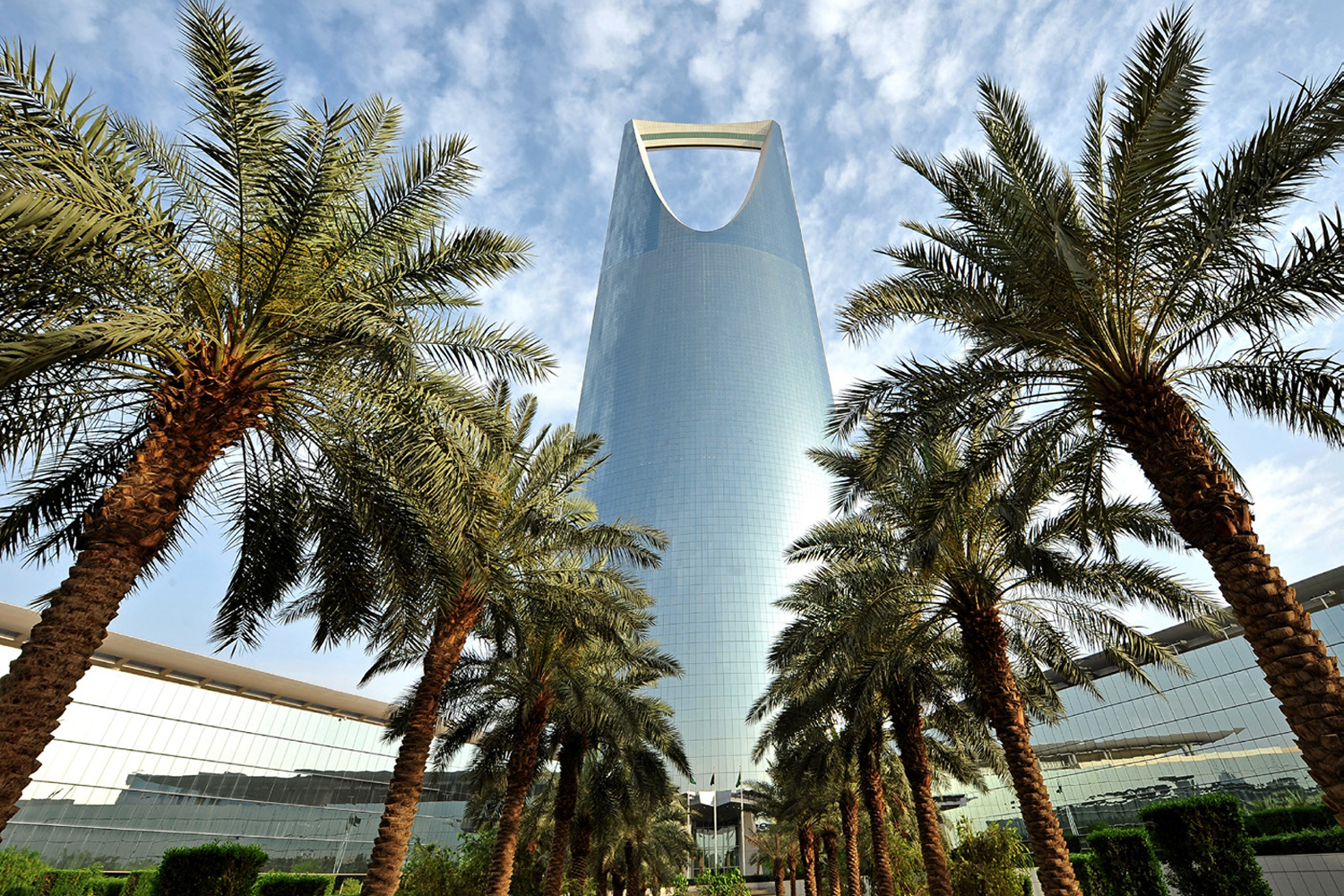 Four Seasons Hotel Riyadh launches own catering business - Hotelier ...