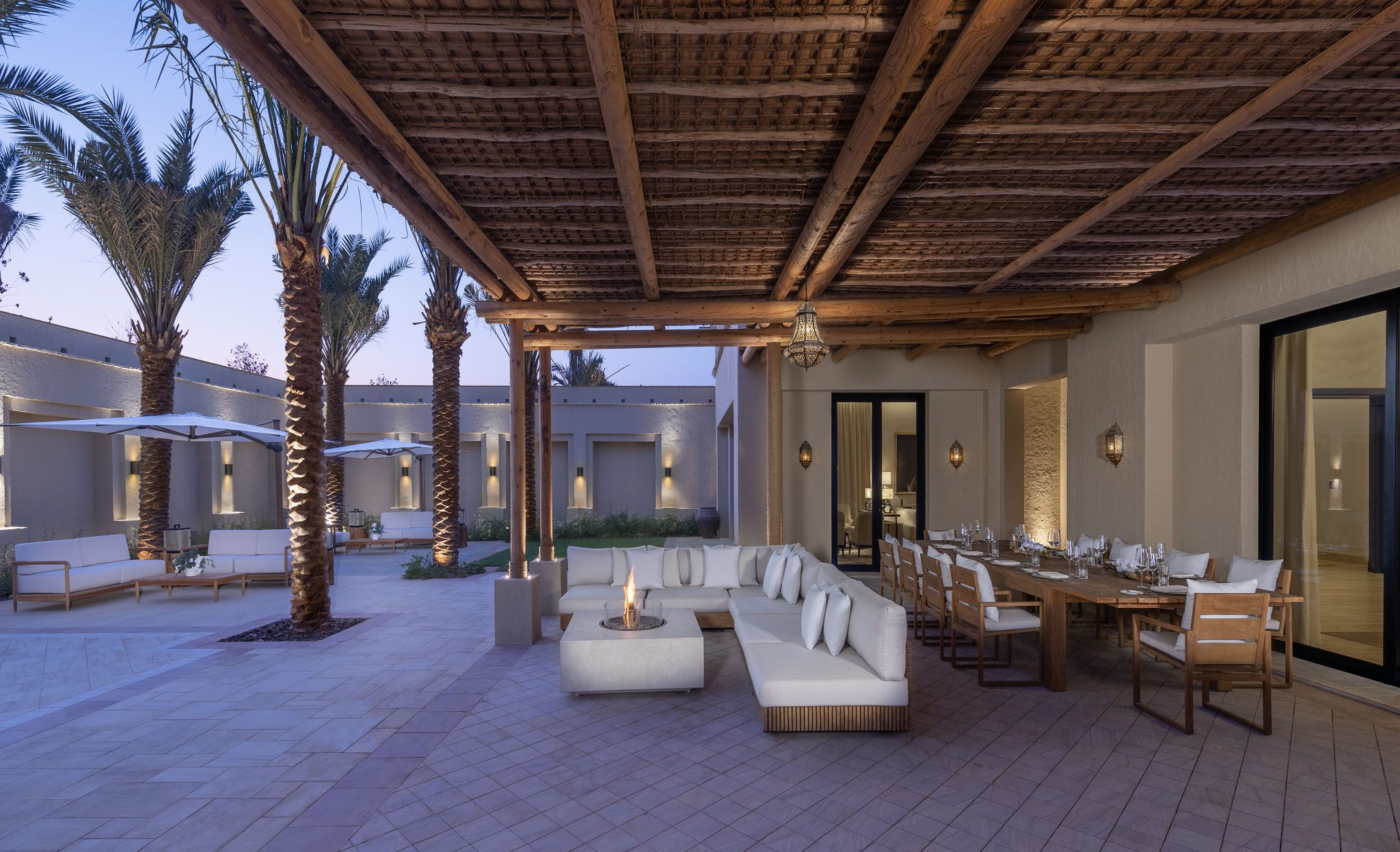 Inside the new AED65,000 a night villa at Qasr Al Sarab - Hotelier ...