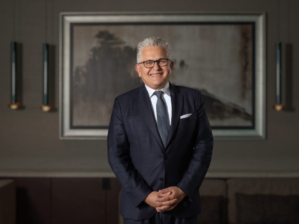 Gerrit Gräf replaces Bill Keffer as general manager at JW Marriott ...