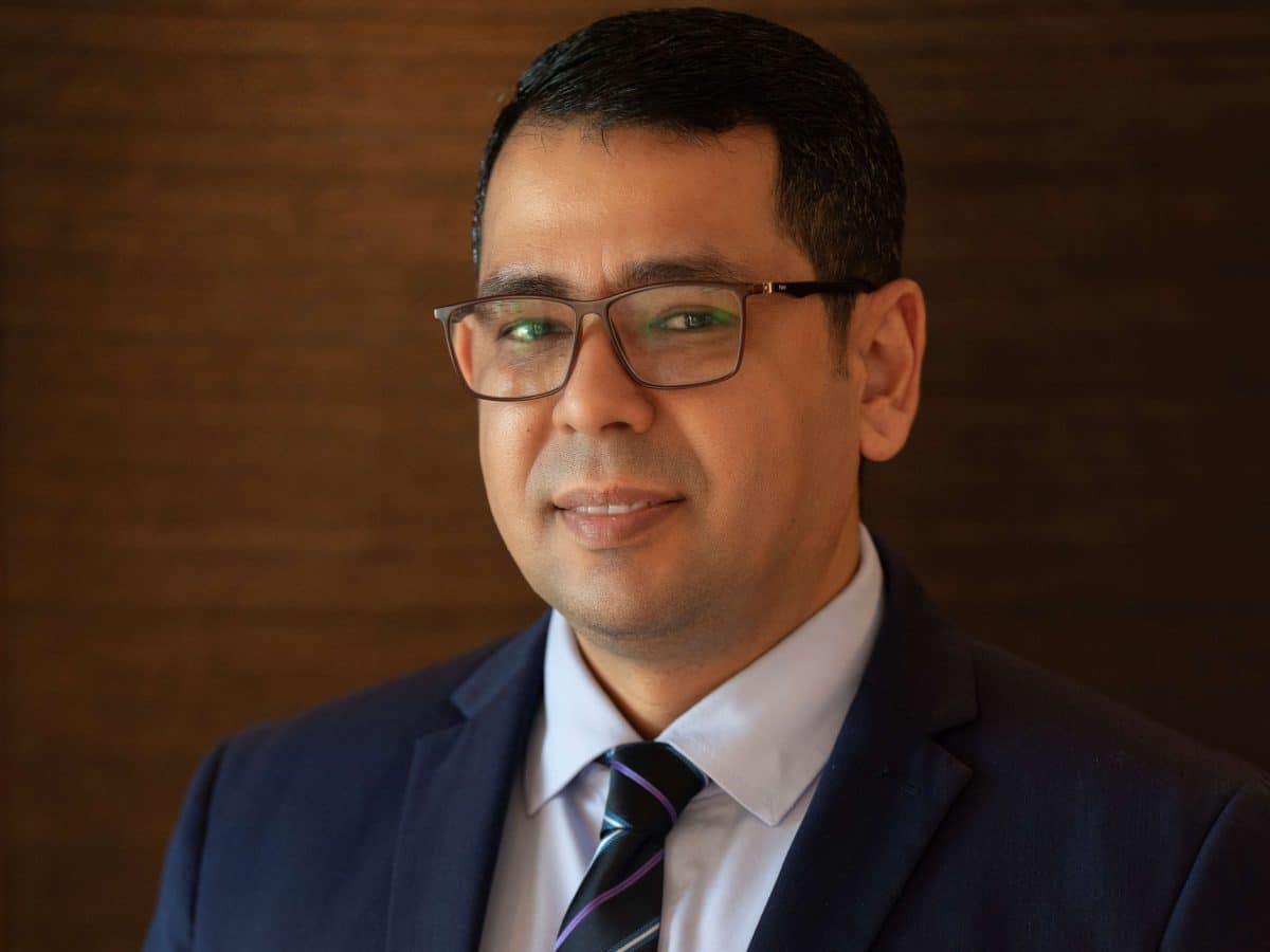 Amwaj Rotana Hotel promotes Waleid Elsahi to director of front office ...