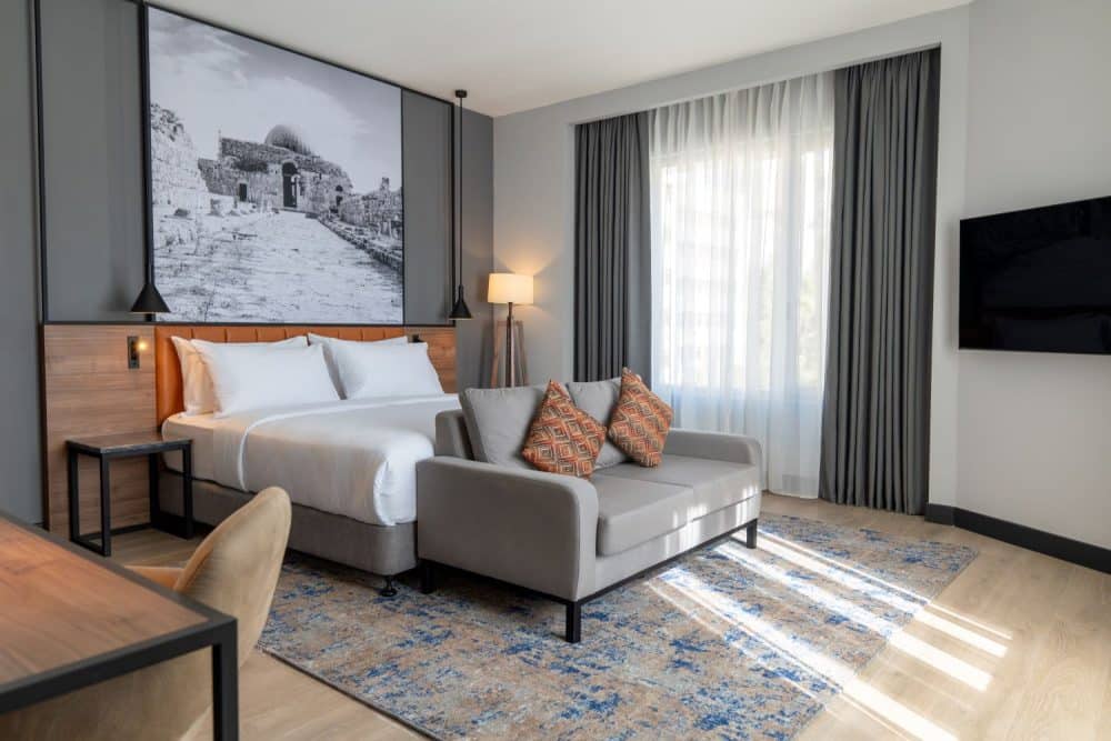 Radisson Blu Hotel opens at Amman Galleria Mall, Jordan - Hotelier ...