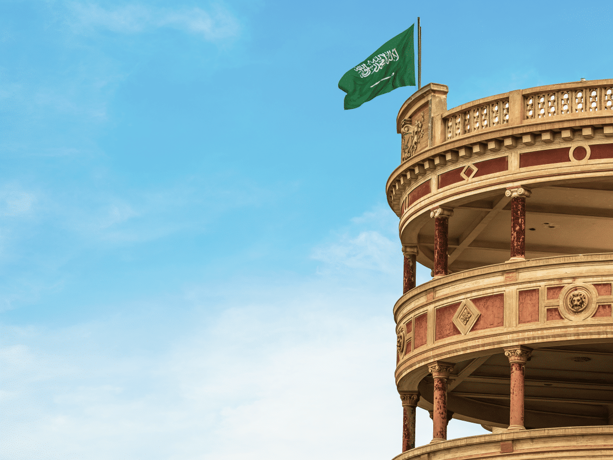 “We empower the communities we call home,” Mark De Cocinis, Boutique ...