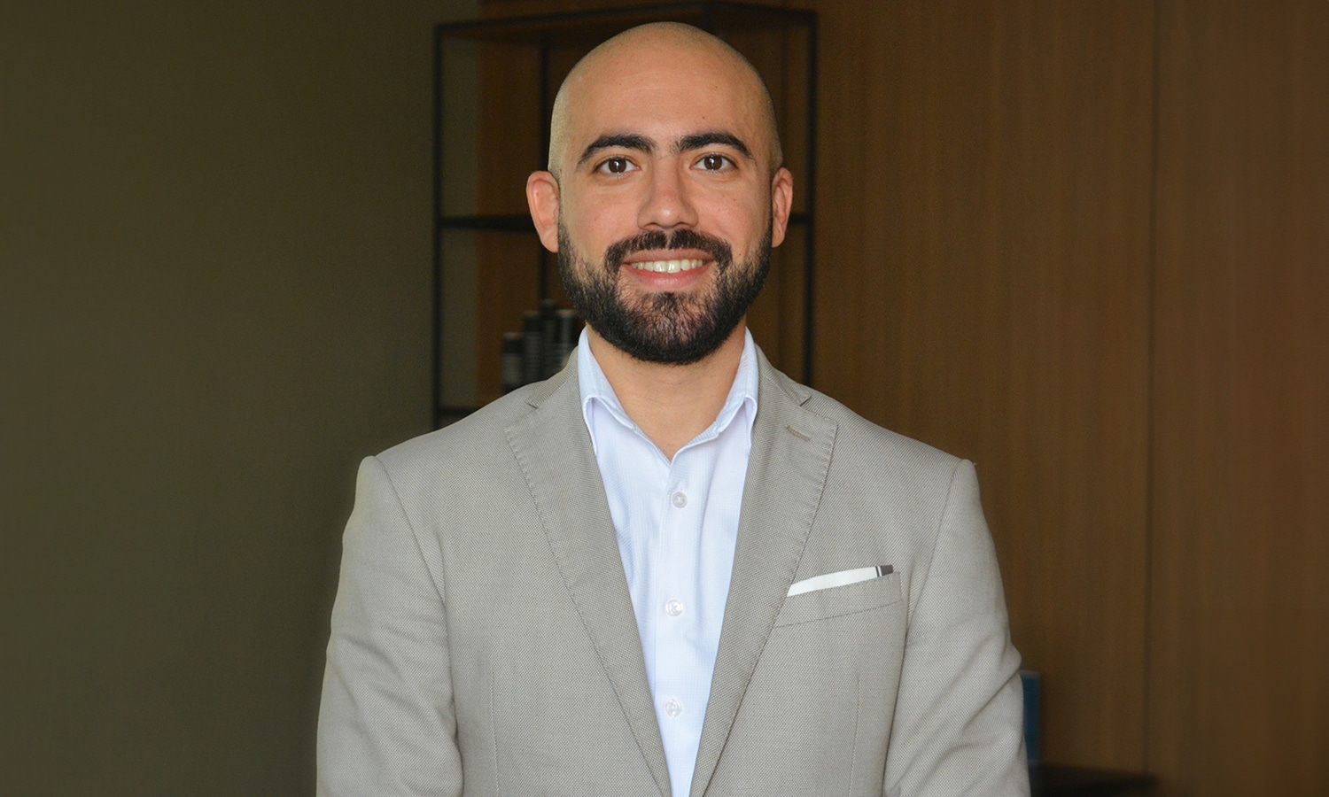 "Embrace the Sherlock Holmes within" and more tips from Radisson Hotel ...