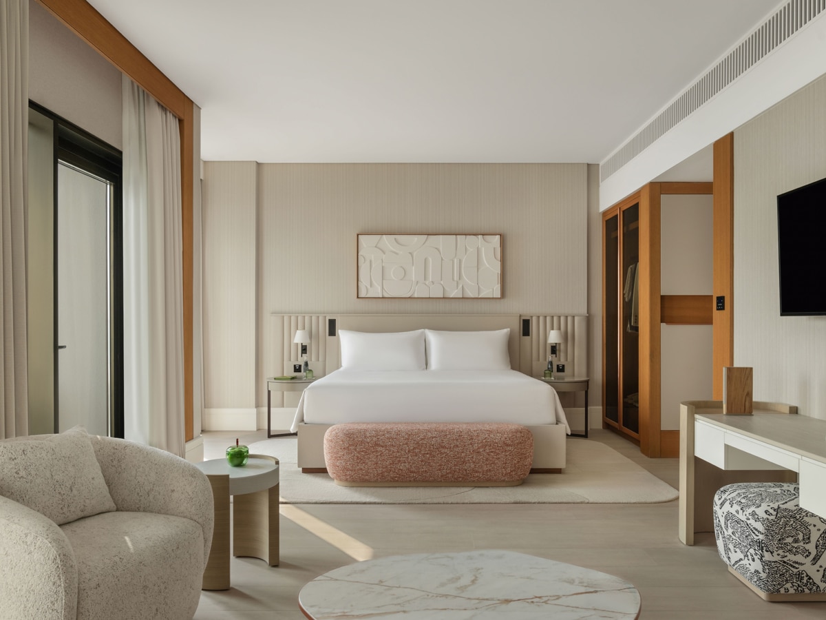 Ennismore and Dubai Holding open Delano Dubai at Bluewaters - Hotelier ...