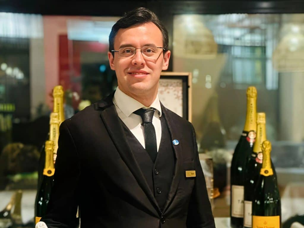 Anantara The Palm Dubai Resort announces two new hires - Hotelier Middle East